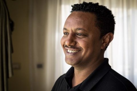 Ethiopian pop star Teddy Afro delights fans; irks authorities – Eagle News