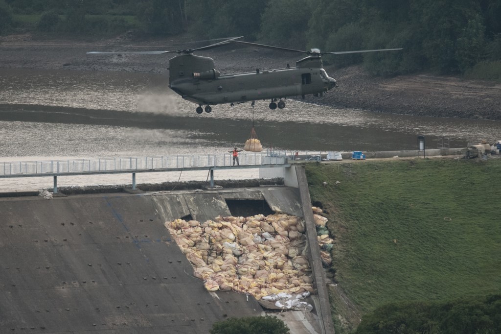 Anxious wait at collapsing UK dam after more rain – Eagle News