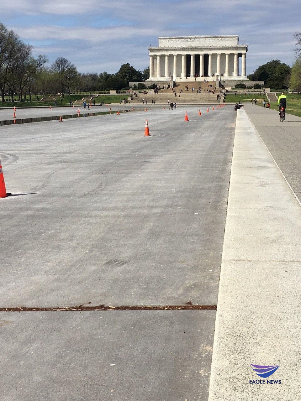 Lincoln Memorial Reflecting Pool waterless – Eagle News